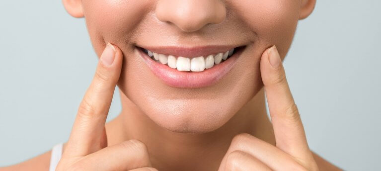 Top 3 Dentist-Approved Electric Toothbrushes For Whiter, Healthier ...